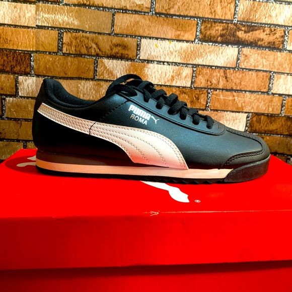Puma | Shoes | Puma Roma Black | Poshmark